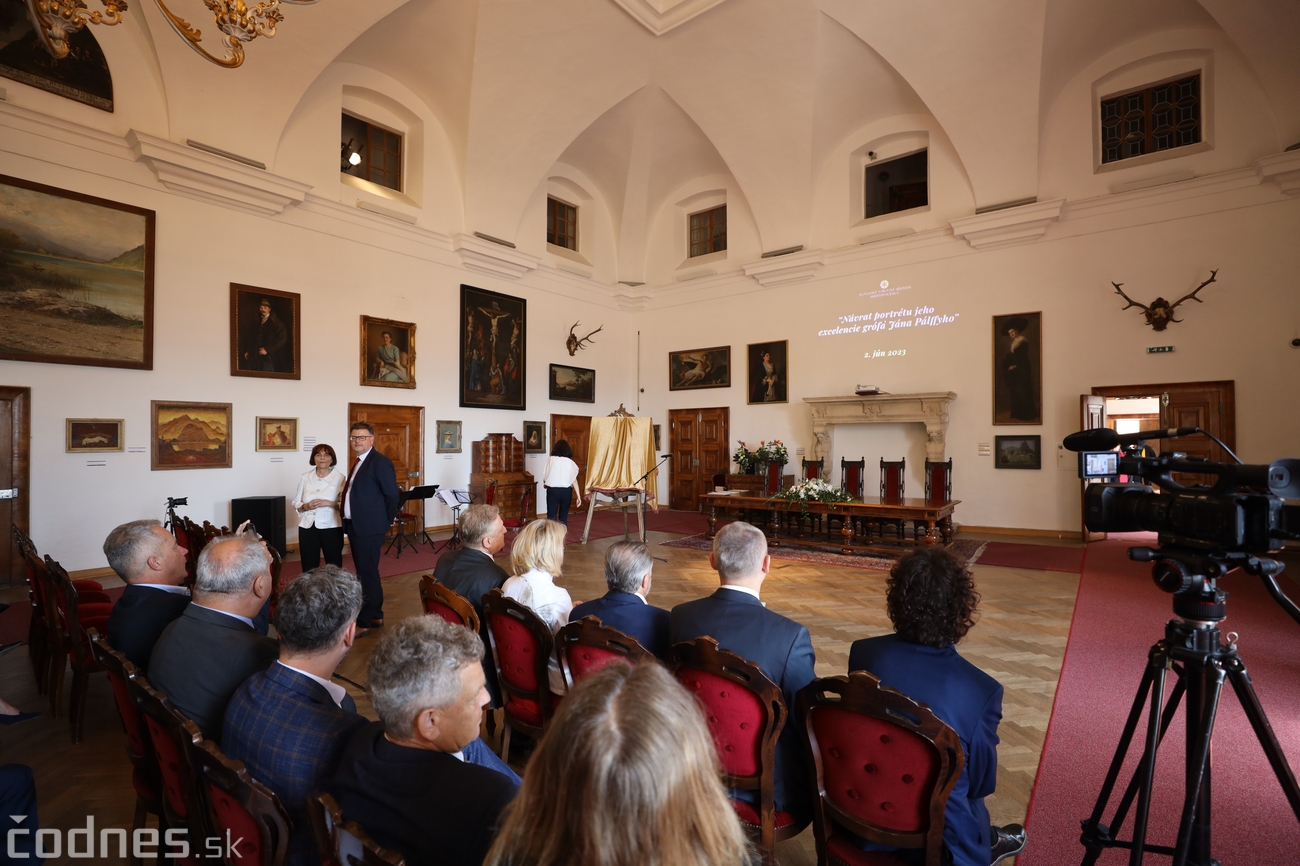 VIDEO a foto: Portrét grófa Pálffyho sa po desaťročiach vrátil späť na ...