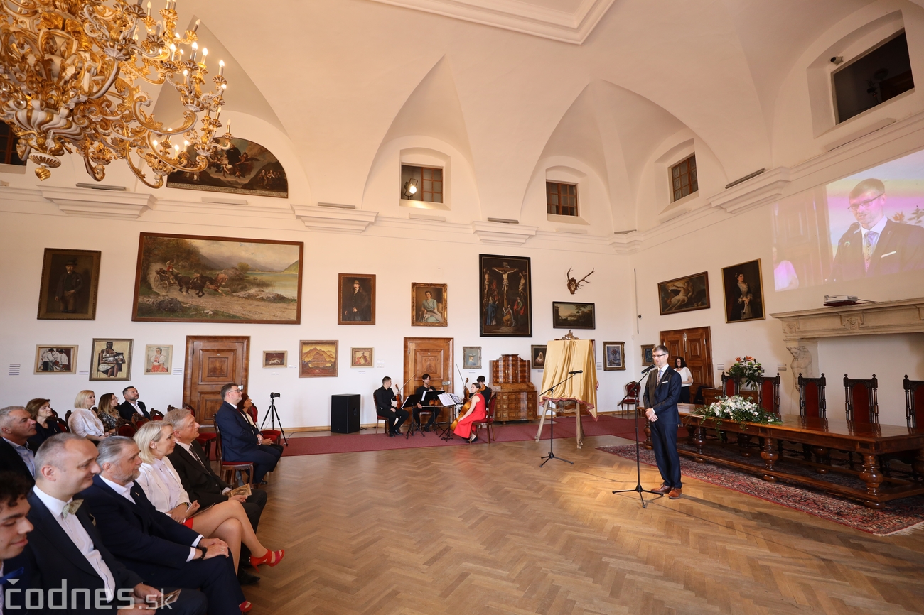 VIDEO a foto: Portrét grófa Pálffyho sa po desaťročiach vrátil späť na ...